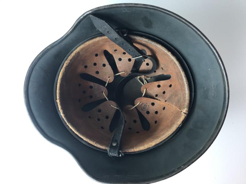 Chase Militaria | WW2 GERMAN ARMY SE60 M35 TWO-TONE CAMO HELMET