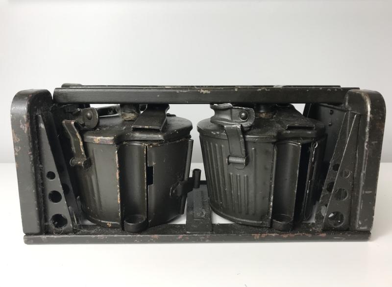 Chase Militaria | WW2 GERMAN MG34/ MG42 DRUM MAGAZINES & CARRIER ...
