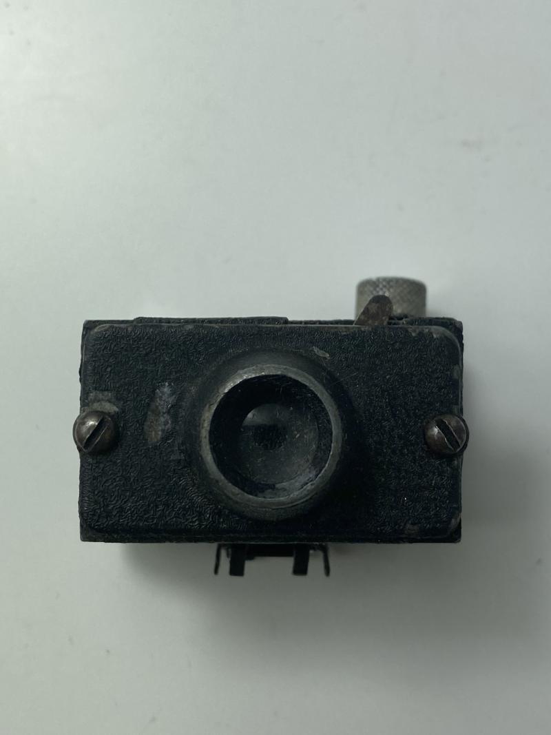 Chase Militaria | WW2 SOE MERLIN CAMERA AND CAPSULE IN TIN