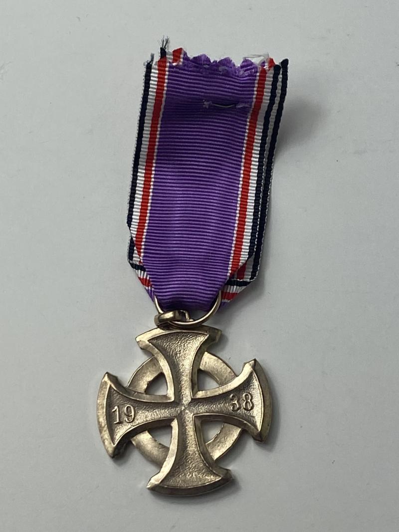 Chase Militaria | 1938 LUFTSCHUTZ CROSS 1ST CLASS