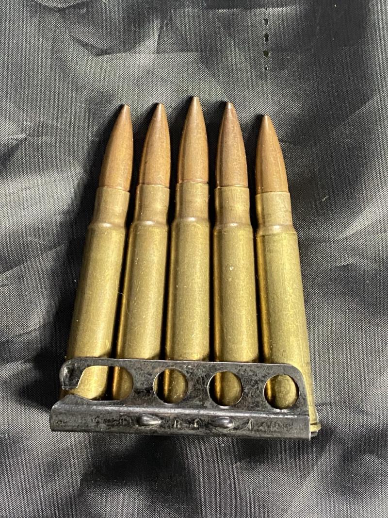 Chase Militaria | CLIP OF 5 X .303 ROUNDS (INERT)