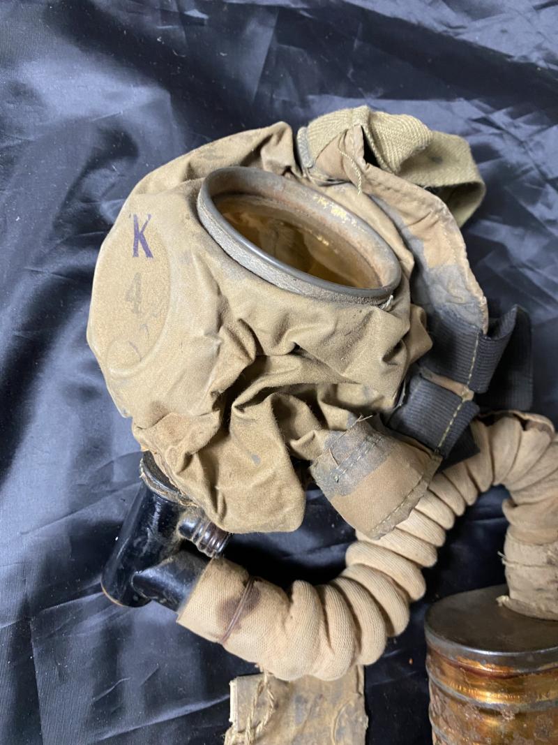 Chase Militaria | WW1 BRITISH "SMALL BOX RESPIRATOR” GAS MASK AND BAG