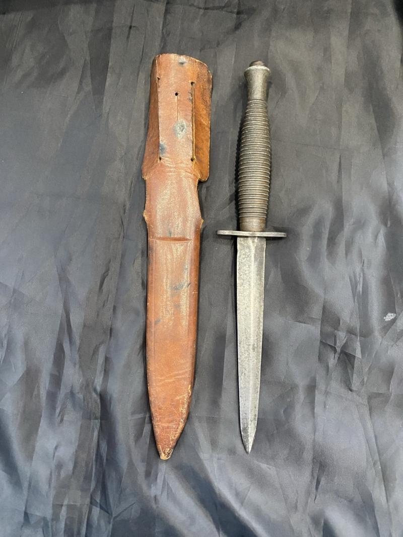 Chase Militaria | WW2 BRITISH FAIRBAIRN SYKES 3RD PATTERN COMMANDO DAGGER