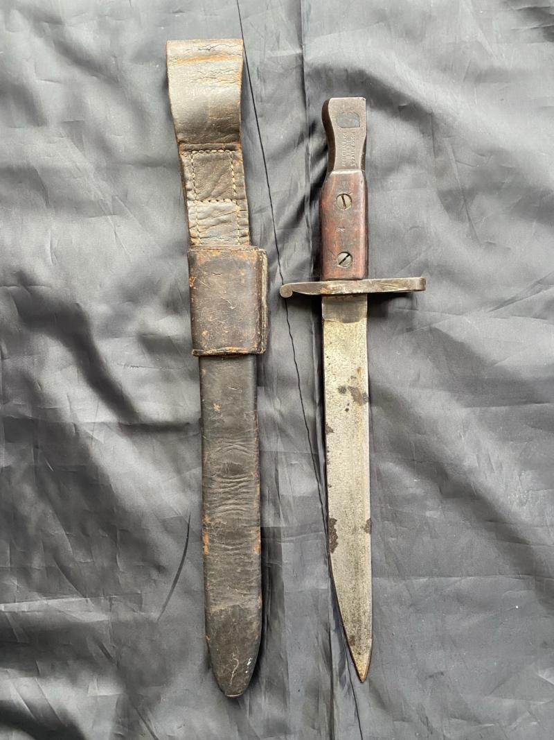 Chase Militaria | WW1 1915 DATED CANADIAN ROSS RIFLE BAYONET