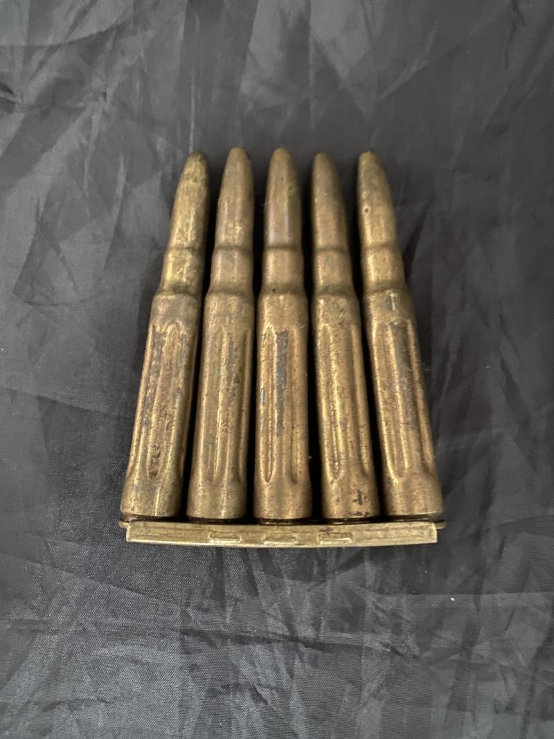 Chase Militaria | 5 X WW2 GERMAN 7.92 TRAINING ROUNDS ON CLIP