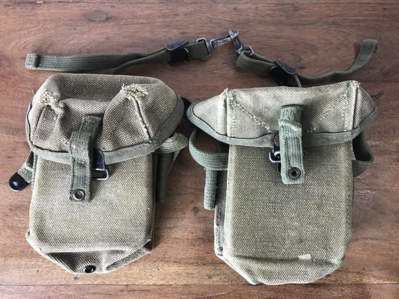 Chase Militaria | U.S. VIETNAM ERA M-56 1ST PATTERN DUAL SMALL ARMS POUCHES