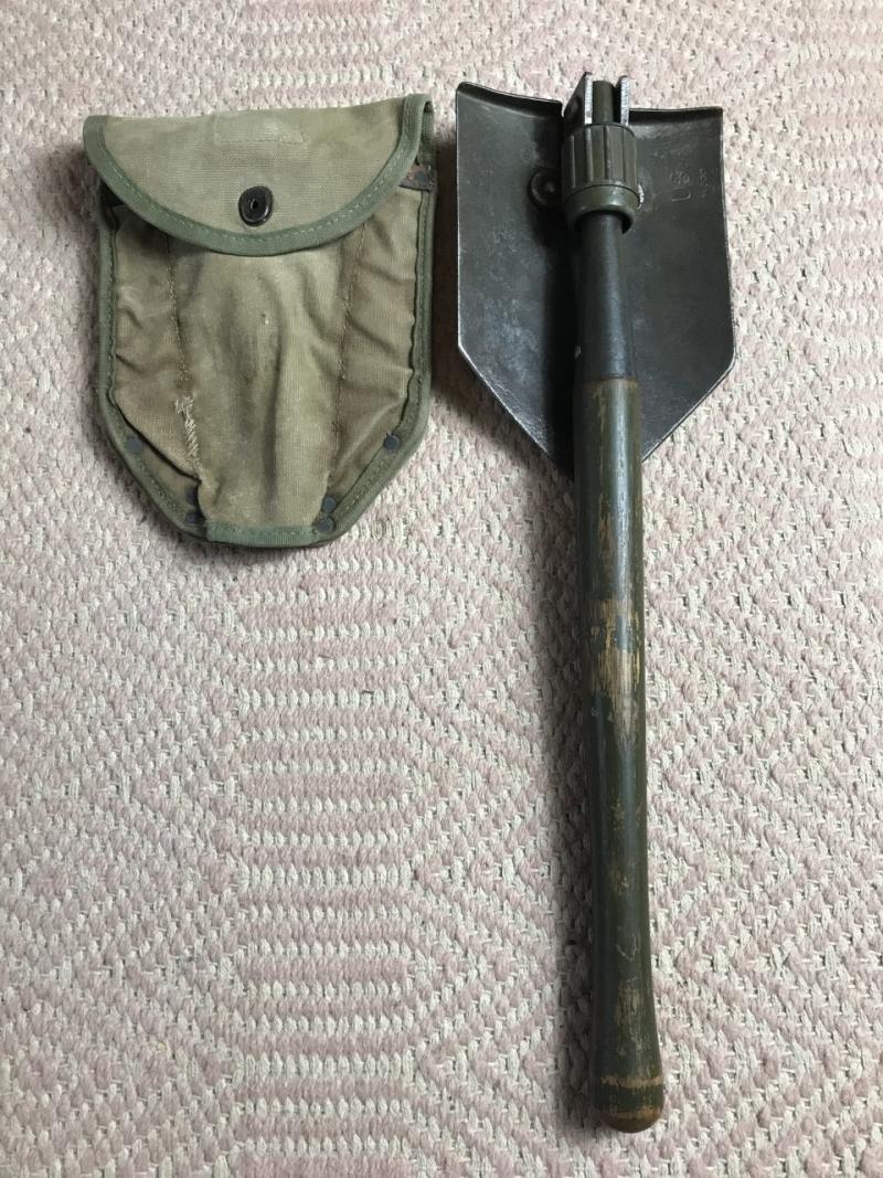 Chase Militaria | WW2 U.S. M1943 FOLDING ENTRENCHING TOOL & CARRIER