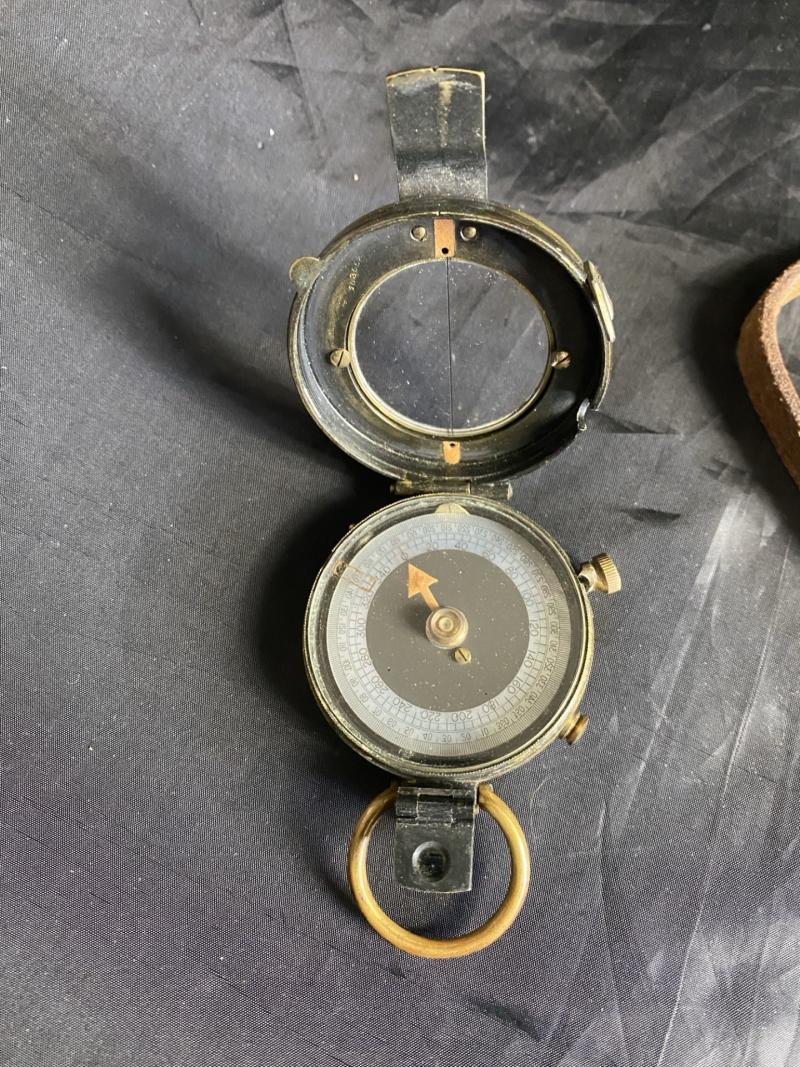 Chase Militaria | WW1 BRITISH OFFICER'S ISSUED COMPASS IN POUCH