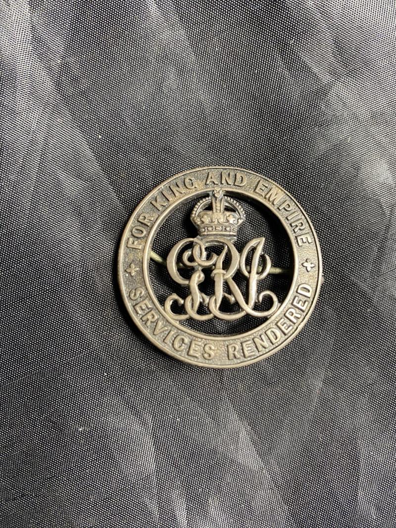 Chase Militaria | WW1 FOR KING AND EMPIRE SERVICES RENDERED BADGE