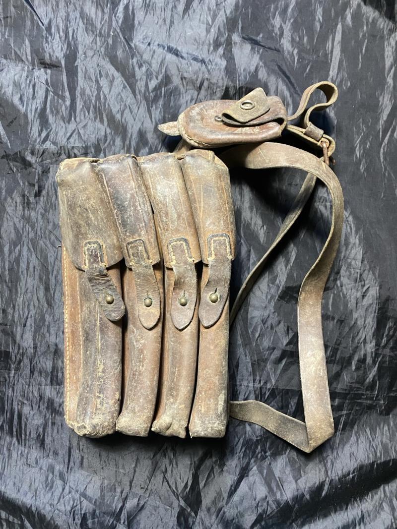 Chase Militaria | M56 SMG LEATHER MAGAZINE POUCH