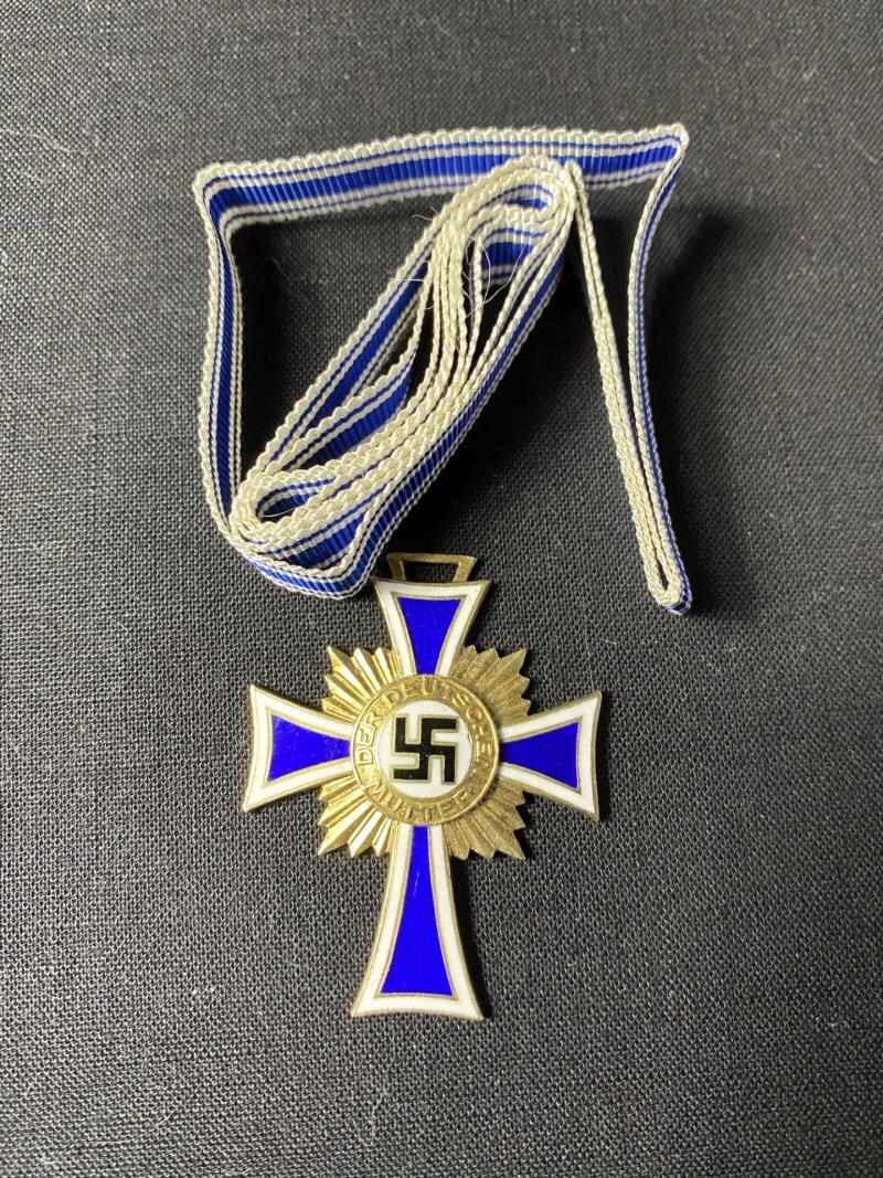 Chase Militaria | WW2 GERMAN GOLD MOTHERS CROSS