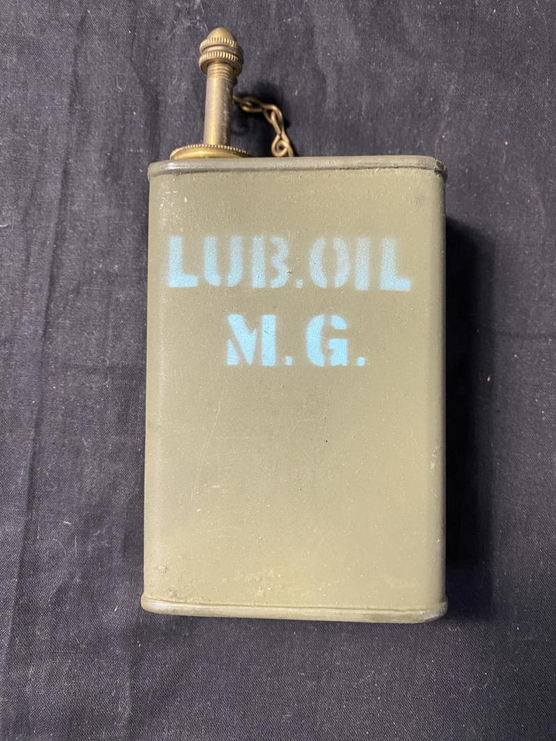 Chase Militaria | WW2 U.S. MG (MACHINE GUN) OIL CAN