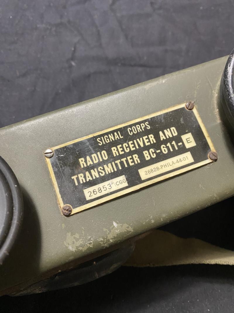 Chase Militaria | WW2 U.S. SIGNAL CORPS BC-611-E RADIO RECEIVER AND ...
