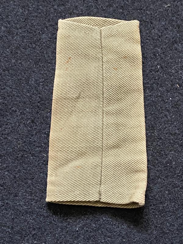 Chase Militaria | WW2 ROYAL HAMPSHIRE OFFICERS RANK SLIDE